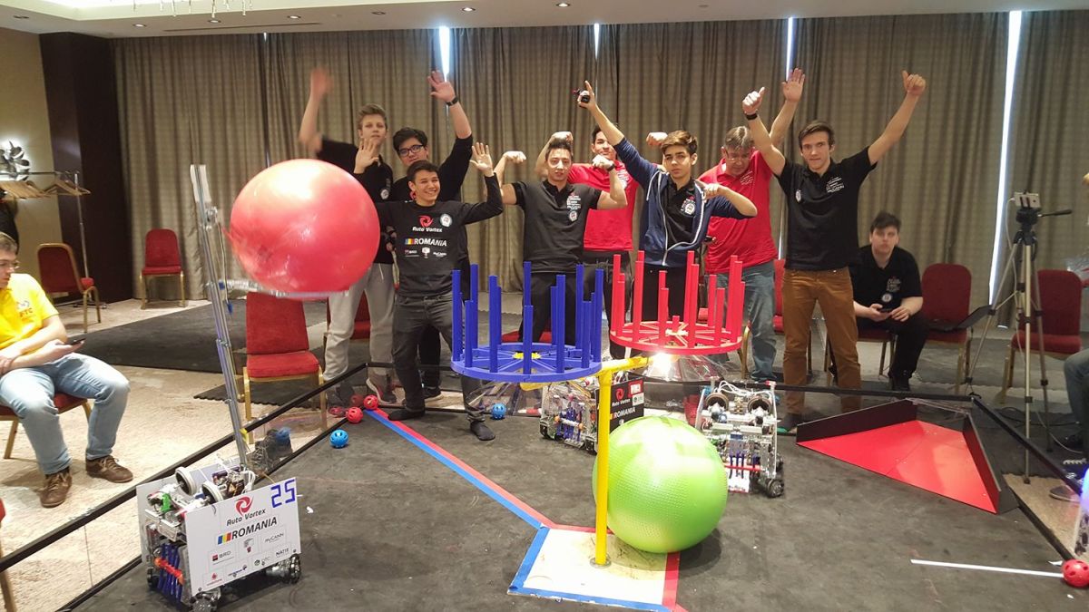 Romanian robotics team wins gold at FTC competition in Russia ...